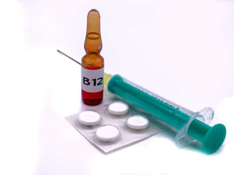 Why Consider B12 Injections? Find Out the Benefits!
